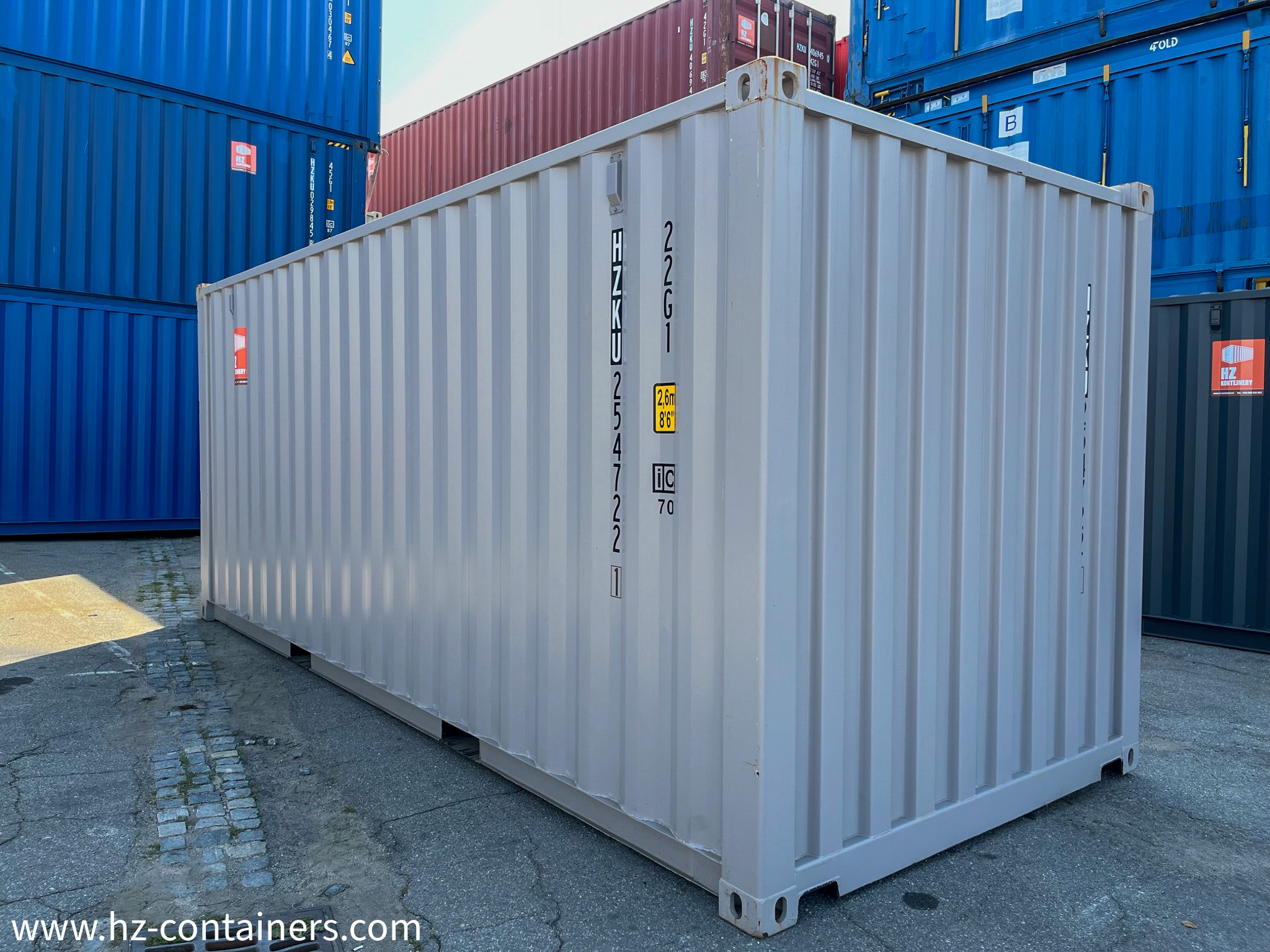 Contenedor marítimo de 20' con transporte incluido Bratislava, HZKU 254 ...