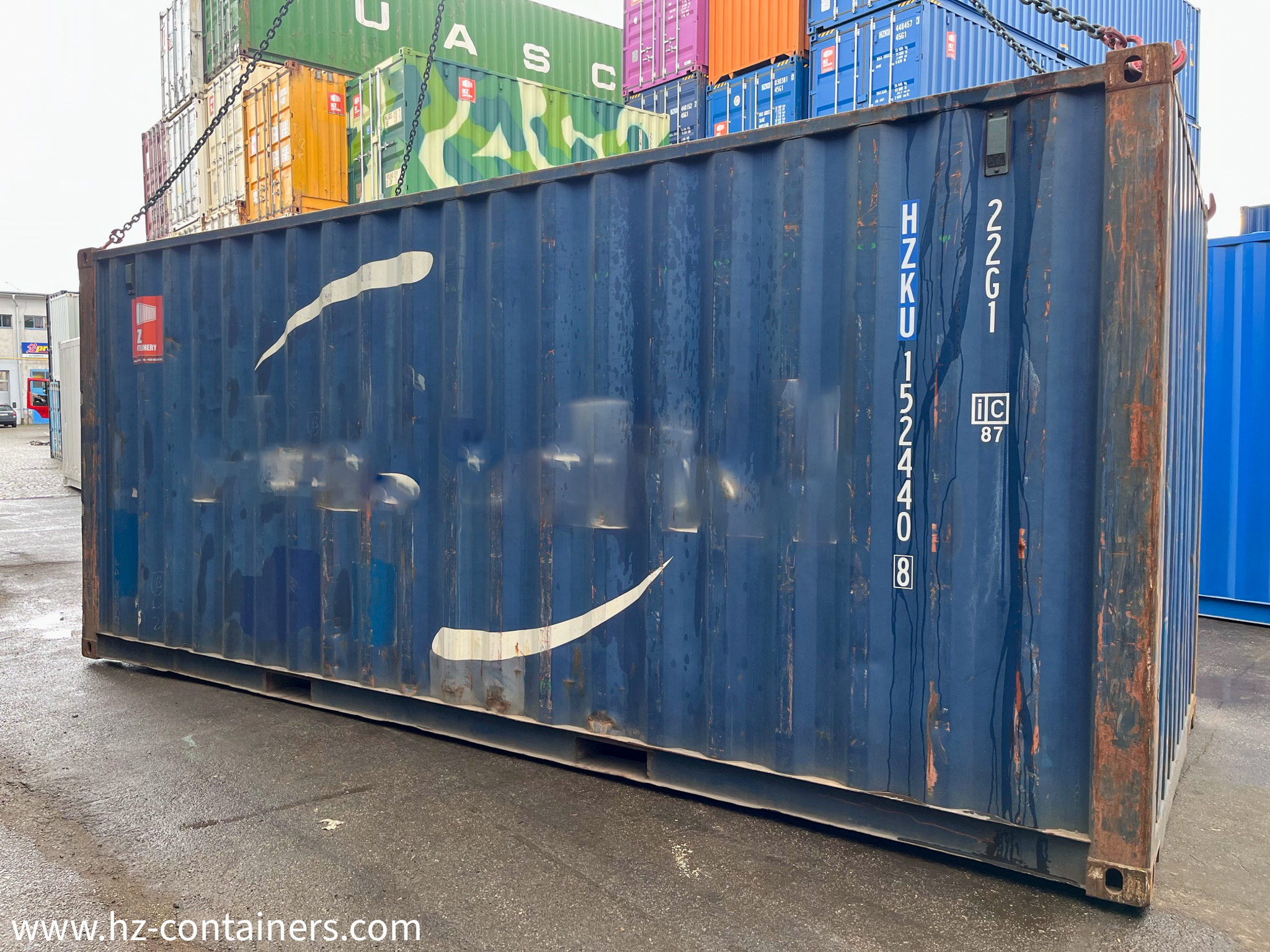 20-foot decommissioned shipping container, HZKU 152 440-8 - HZ ...