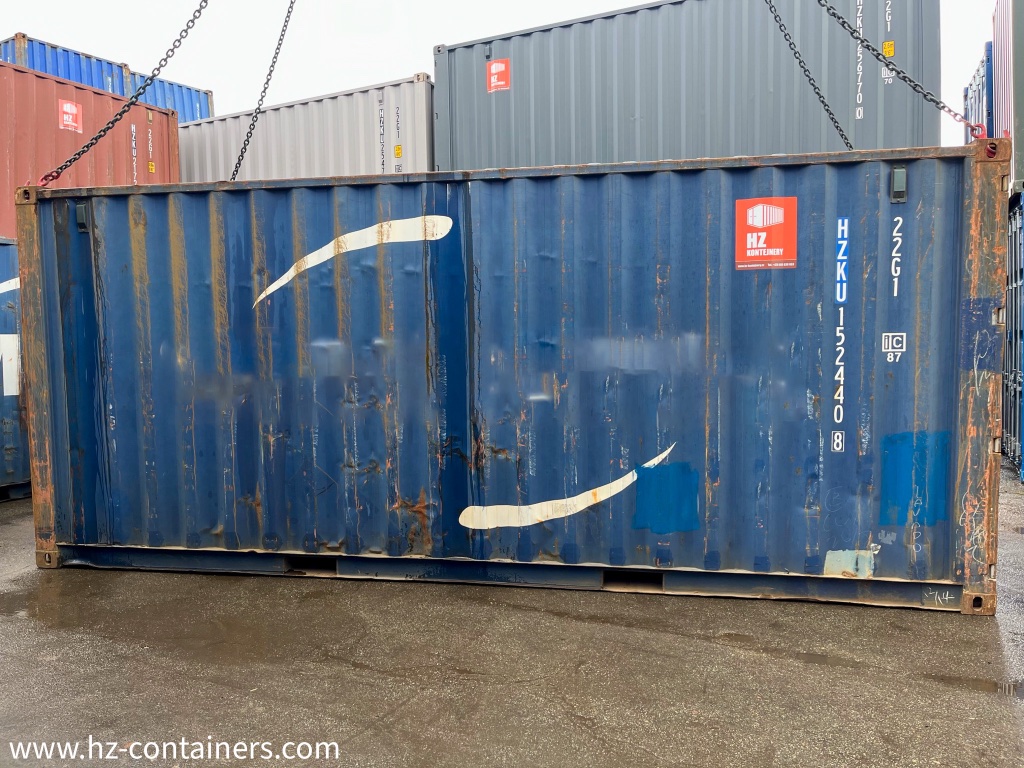 20-foot decommissioned shipping container, HZKU 152 440-8 - HZ ...