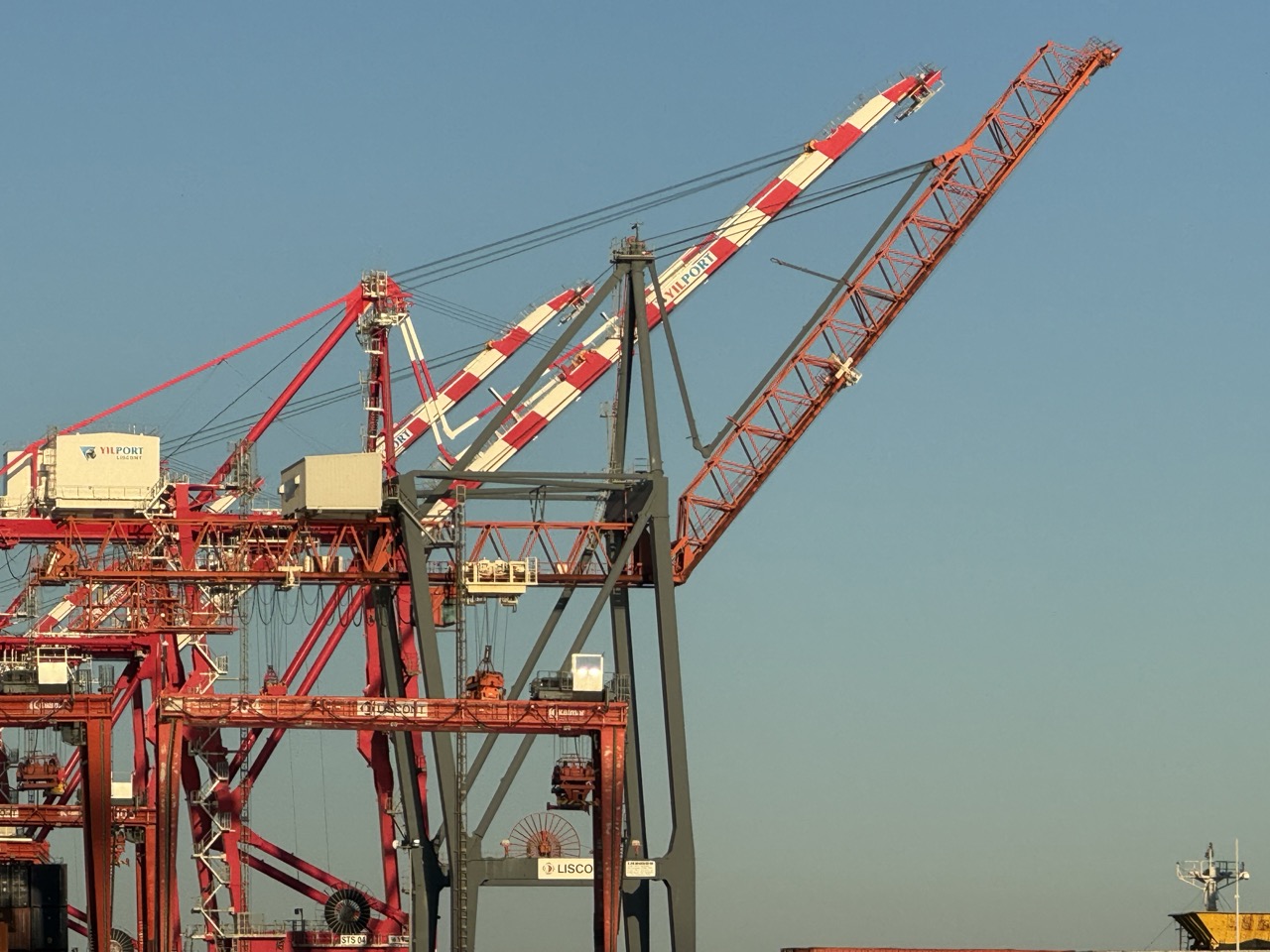 History of COSCO Shipping - HZ CONTAINERS.com