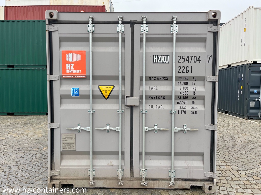 Transport container 20 feet (6 metres) Mass IICL 6, HZKU 254 704-7 - HZ ...