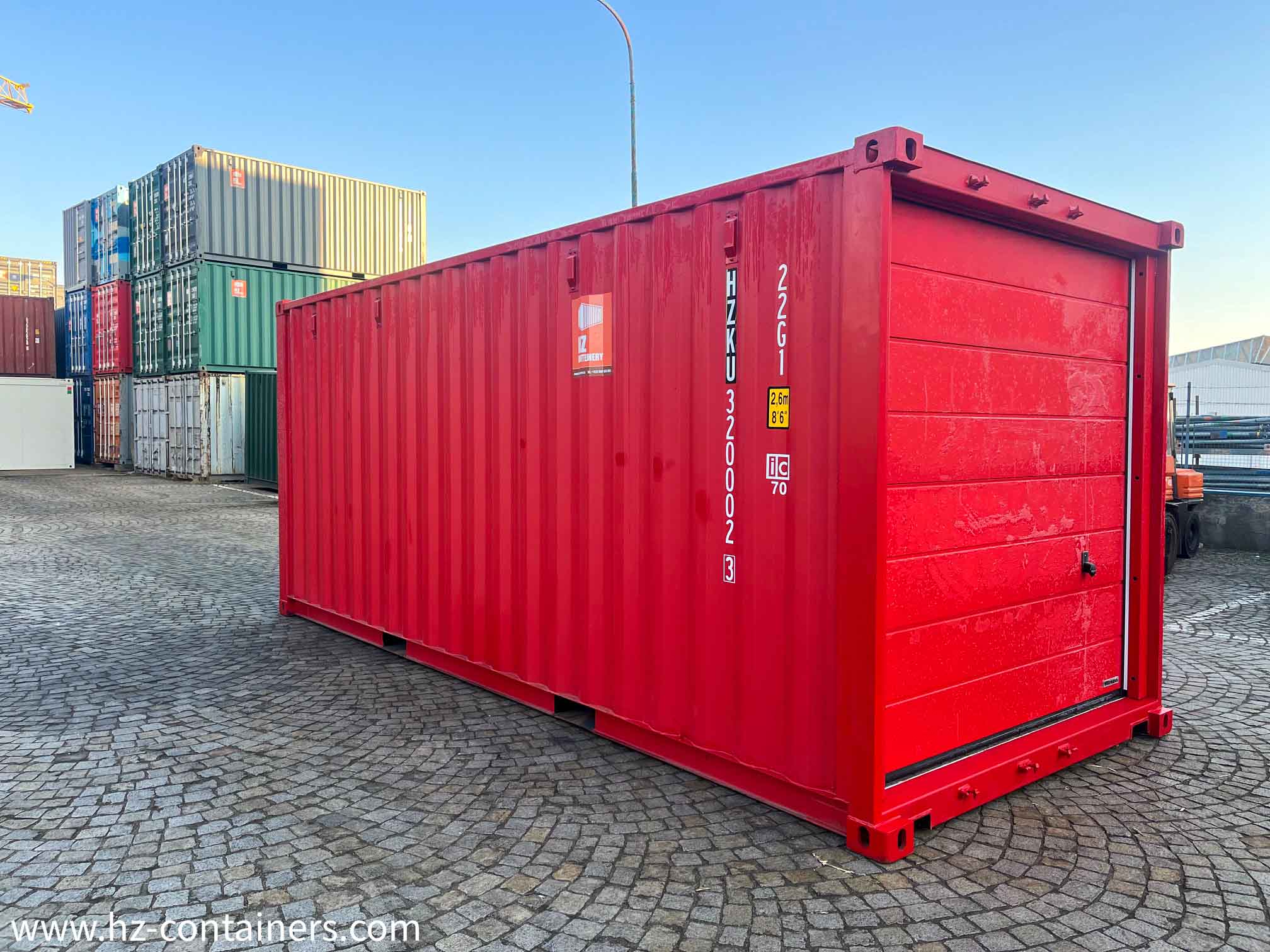 Red 6 m shipping container with garage section, HZKU 320 002-3 - HZ ...