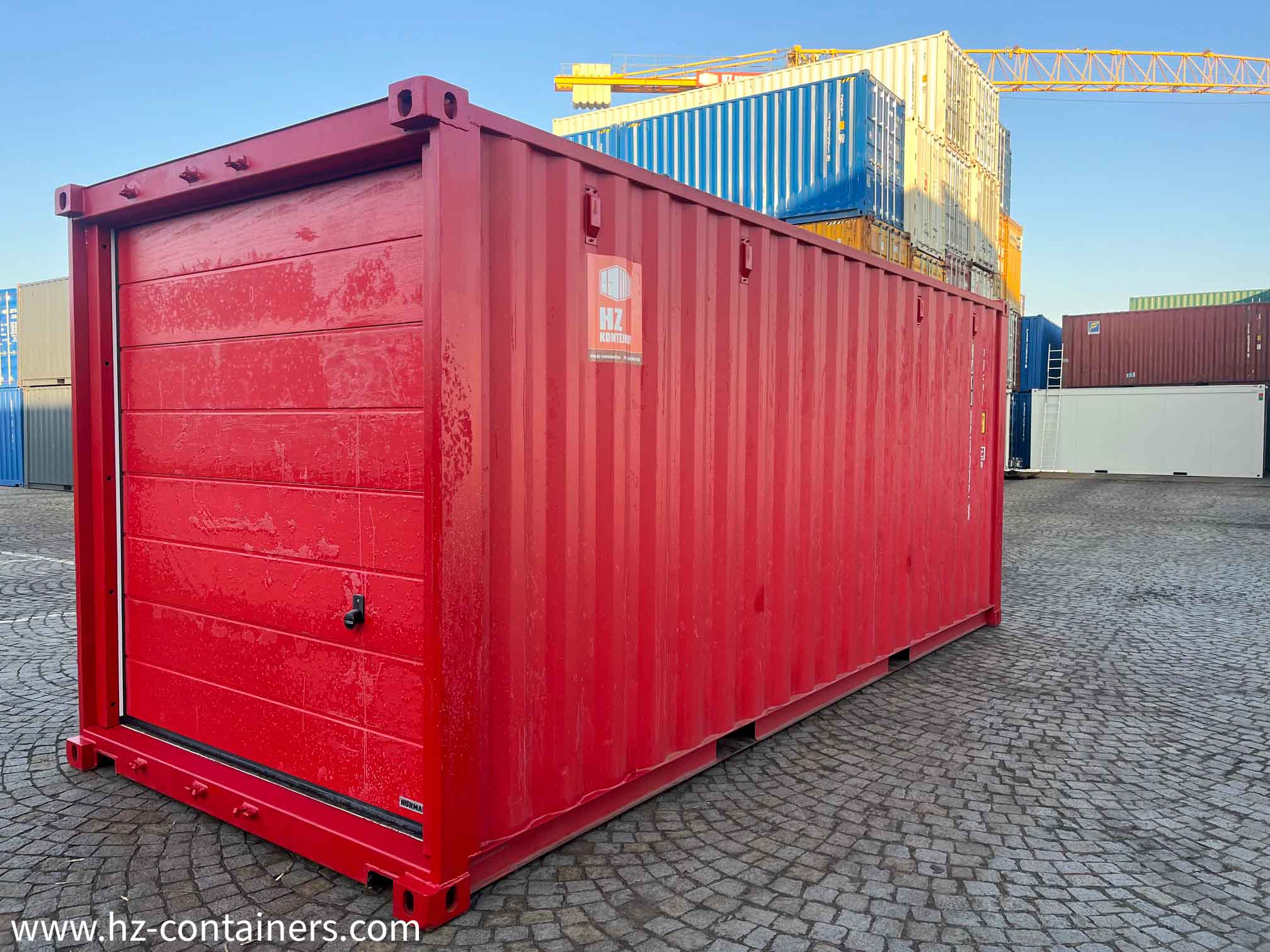 Red 6 m shipping container with garage section, HZKU 320 002-3 - HZ ...