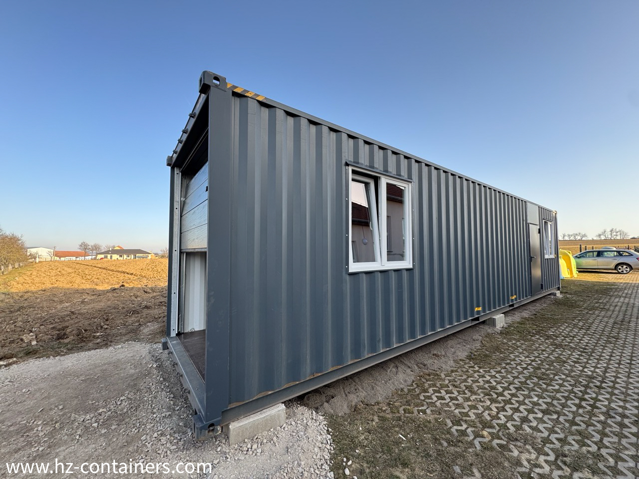 Container vận chuyển 40'HC màu RAL 7016 bao gồm cửa sổ cửa ra vào và ...