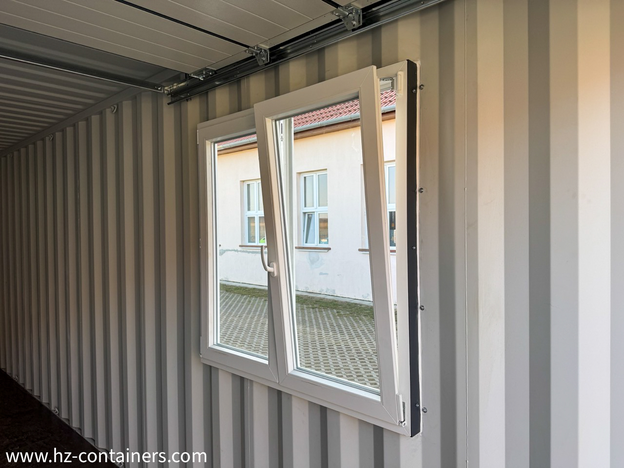 Shipping container window 1300 x 1300 mm - HZ CONTAINERS.com