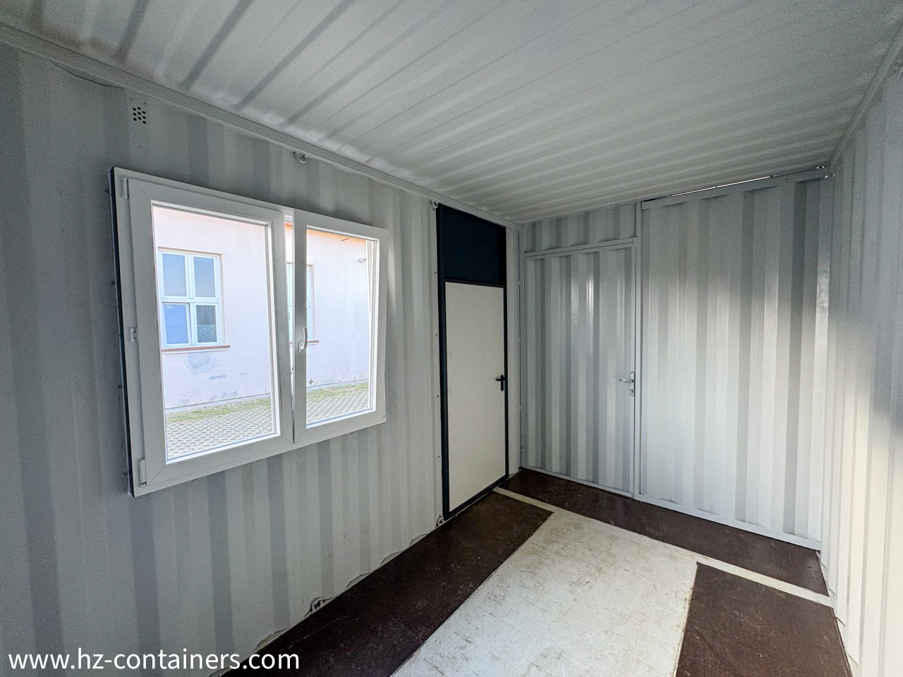 Shipping container window 1300 x 1300 mm - HZ CONTAINERS.com